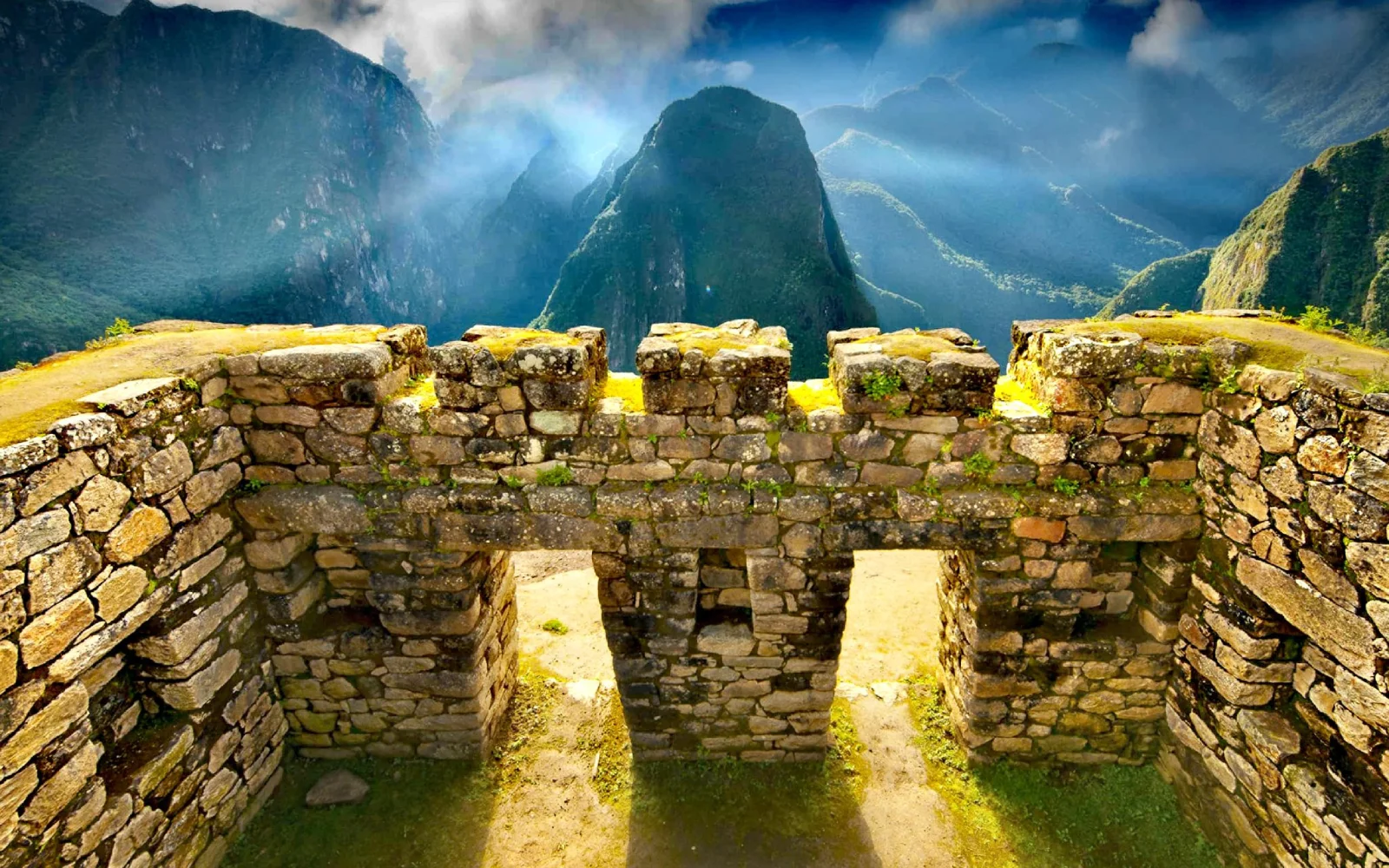 Machu Picchu Tour Packages - Best Hikes in 2024 | Peru Travel Luxury